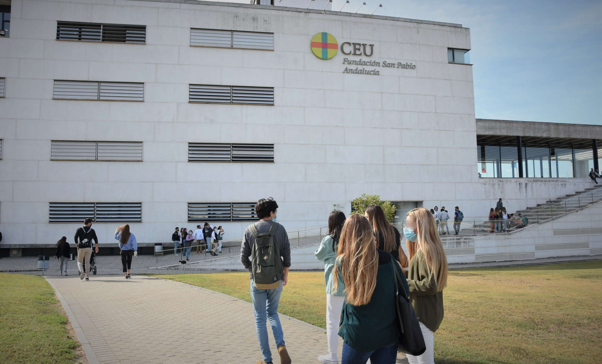 CEU Andalucía y su compromiso con la excelencia • Andalucía es formación