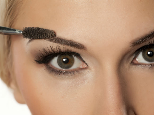 ¿Sabes maquillar tus cejas correctamente? - Bulevar Sur
