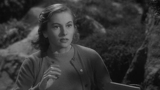 Rebeca: la inesperada prenda que arrasa este otoño 2020 - Bulevar Sur