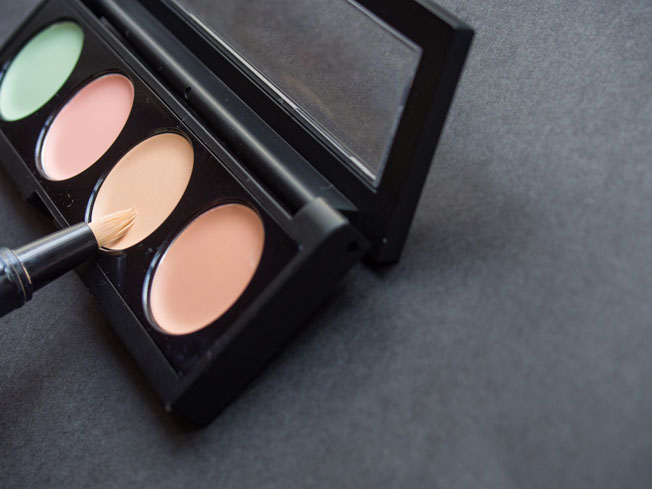 ¿Para qué sirve el corrector verde? Guía para usar precorrectores de color