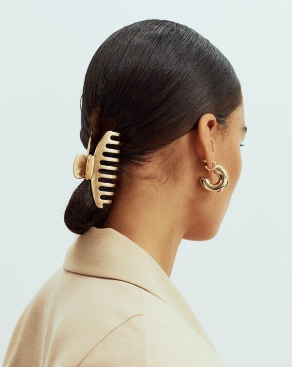 Tendencia pinza del pelo: cómo llevarla con tus peinados - Bulevar Sur