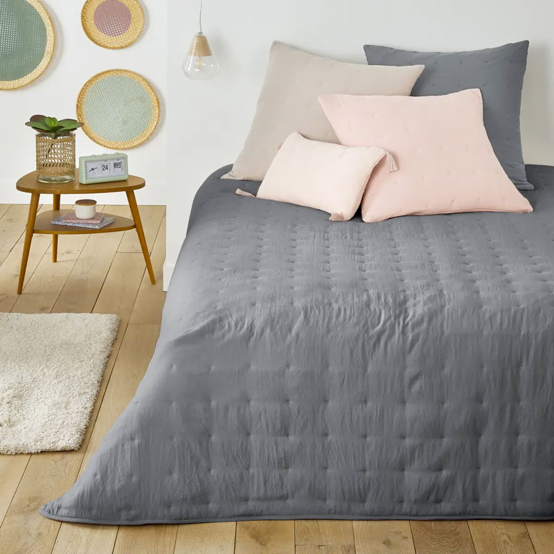 Diez colchas de verano baratas, fresquitas y estilosas para tu ...