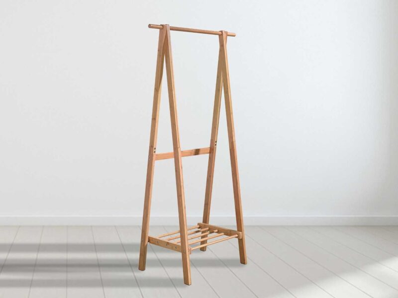 El perchero extensible de Lidl que te soluciona la falta de espacio en ...