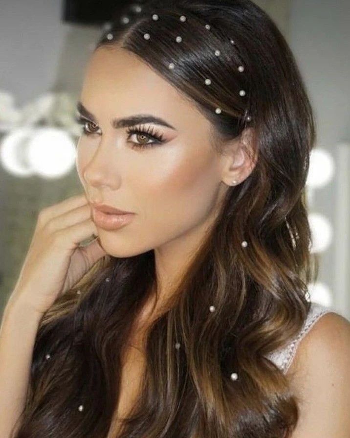 Peinados con brillos: la tendencia que tienes que lucir esta Nochevieja ...