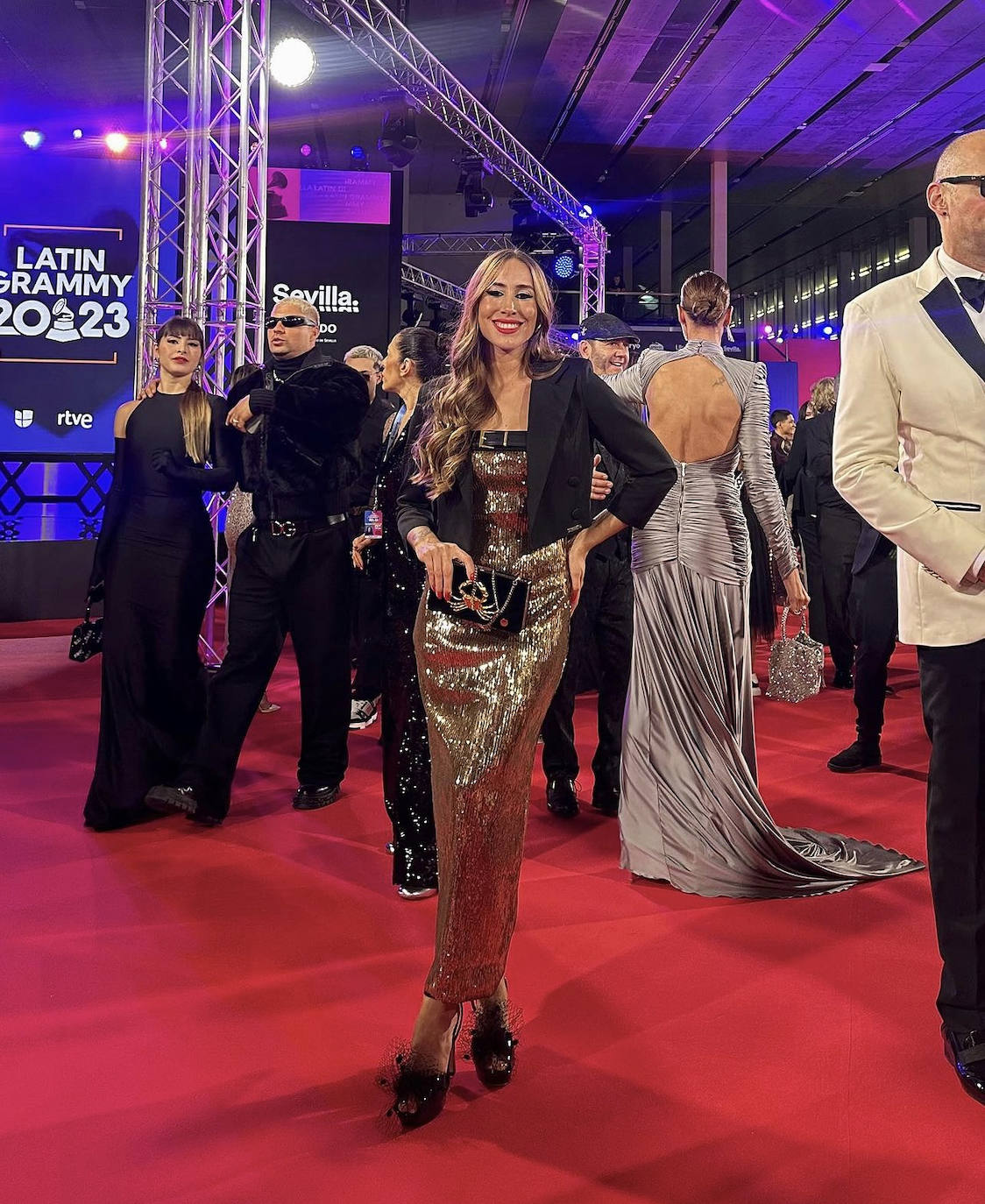 Las influencers sevillanas se hacen con la alfombra roja de los Grammy ...