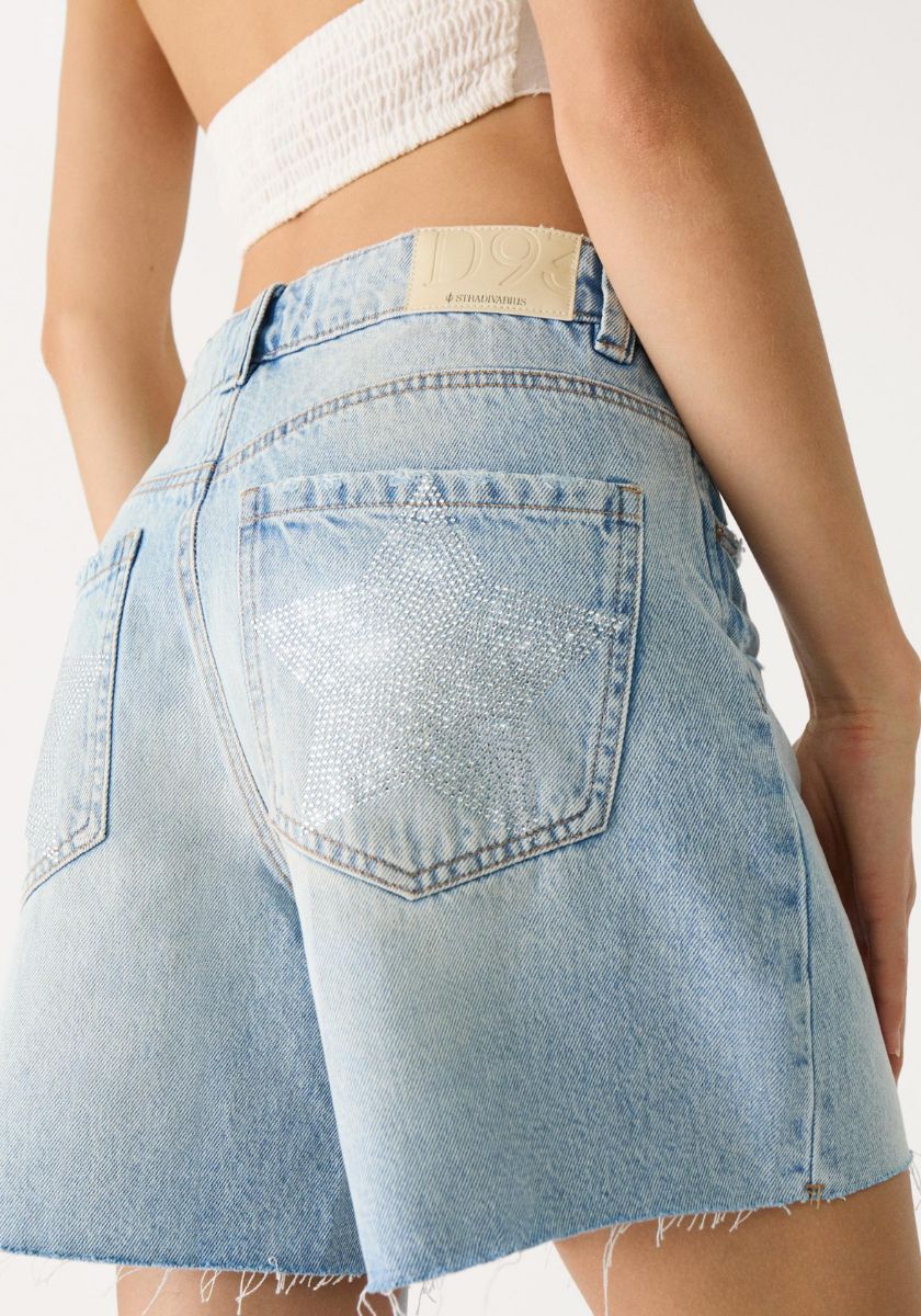 Bokep indo 31.com at the opportune time, received a message