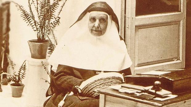 Homenaje de devoción a Santa Ángela en la fecha de su muerte